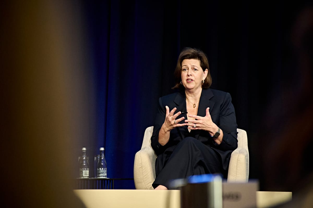 Qantas' epic legal backsplash